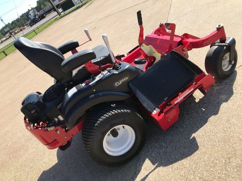 2025 Country Clipper Challenger 25 hp Kohler® ZT740 (Joystick Steering ...